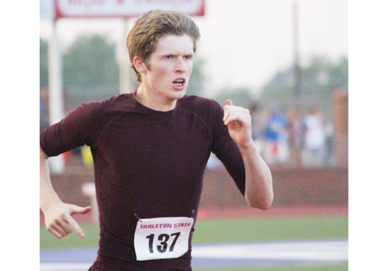 TRACK AND FIELD: Sandusky takes 400 dash crown – Bowie News