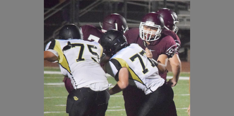 FOOTBALL: Cox works in the trenches – Bowie News