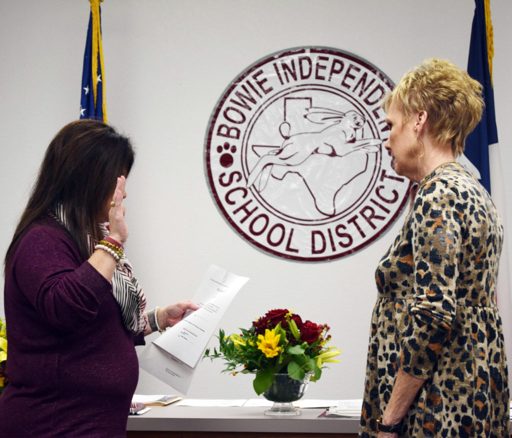Bowie School Board reorganized following recent election – Bowie News