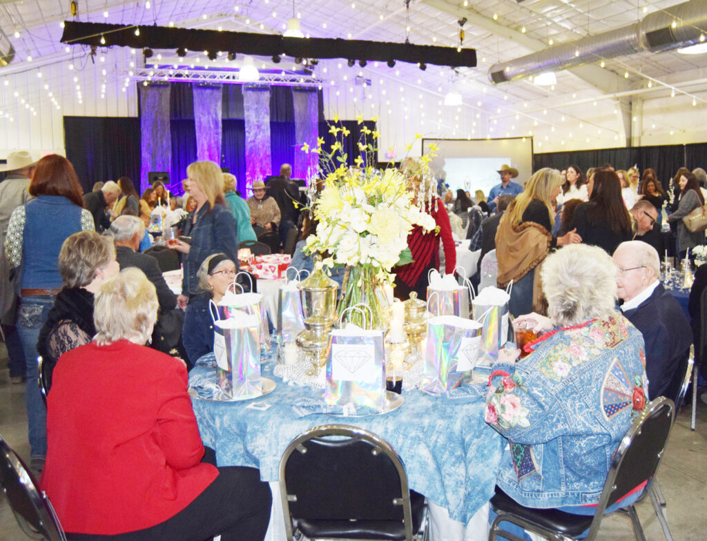 Bowie Chamber celebrates by presenting community awards – Bowie News
