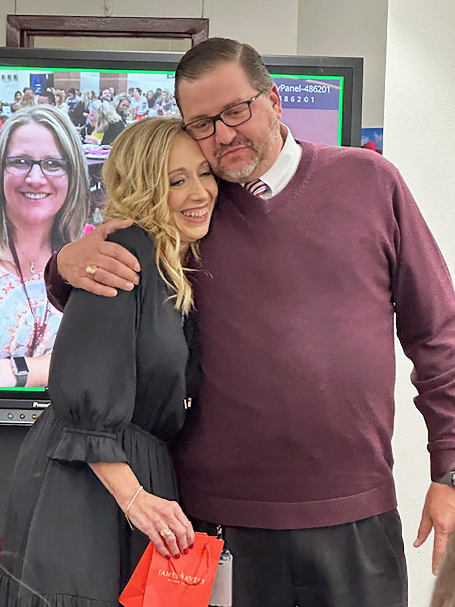 Walker honored with retirement reception – Bowie News
