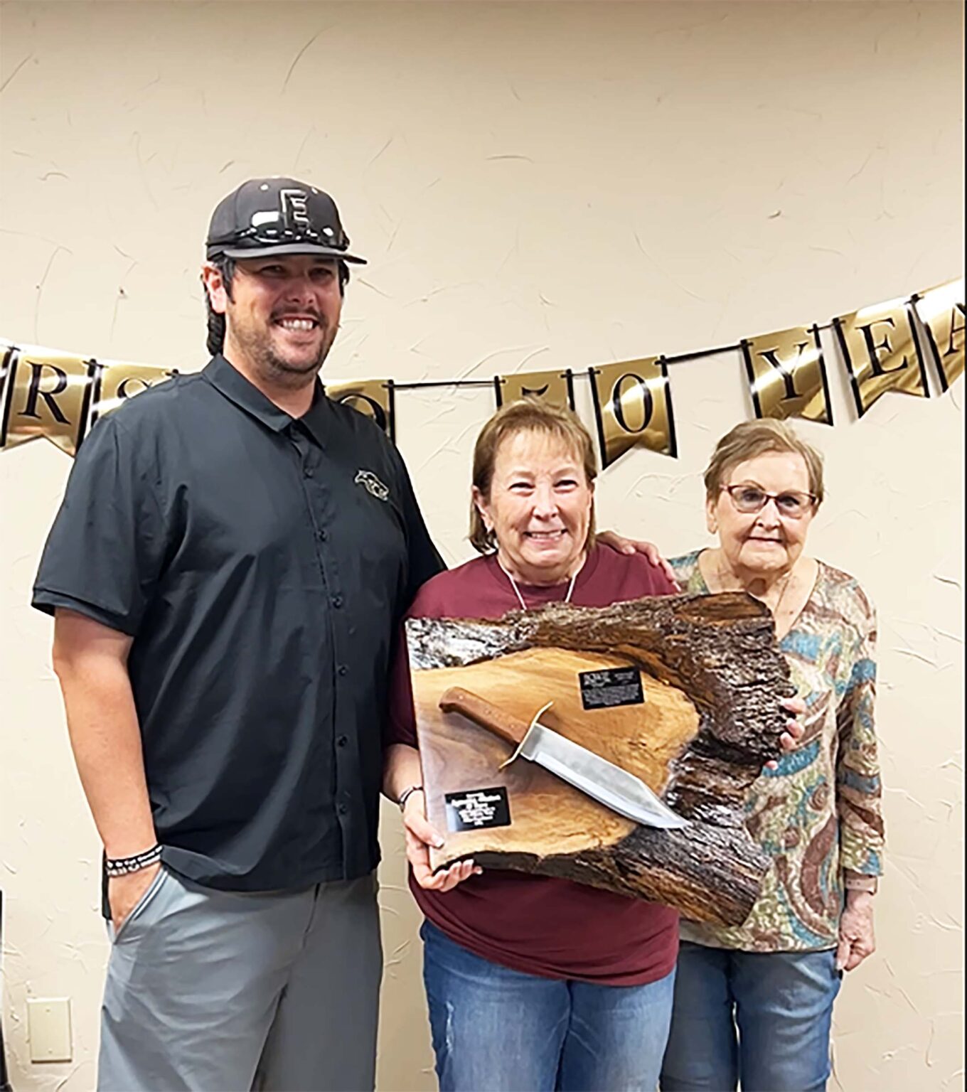 Western parade rolls through downtown – Bowie News