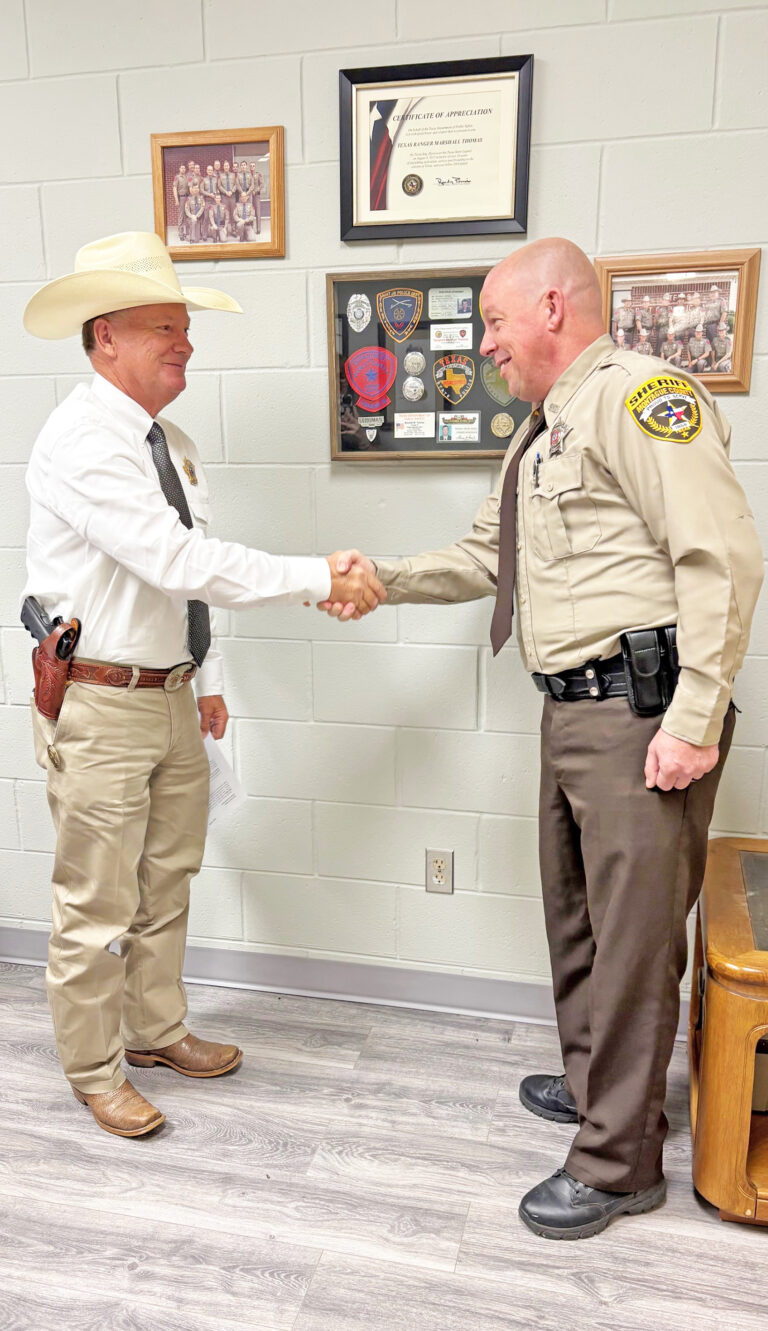 Sheriff welcomes two new deputies – Bowie News