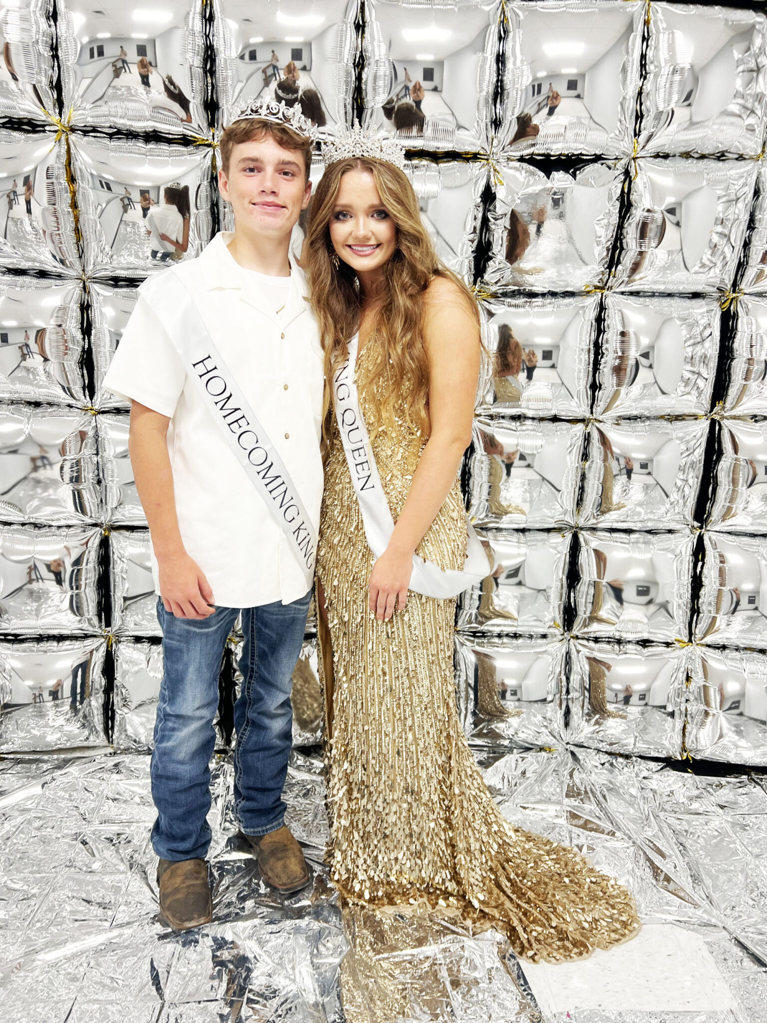 Saint Jo homecoming king and queen – Bowie News